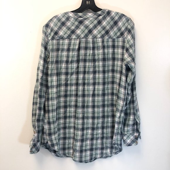 Universal Thread | Tops | Universal Thread Plaid Flutter Round Neck ...
